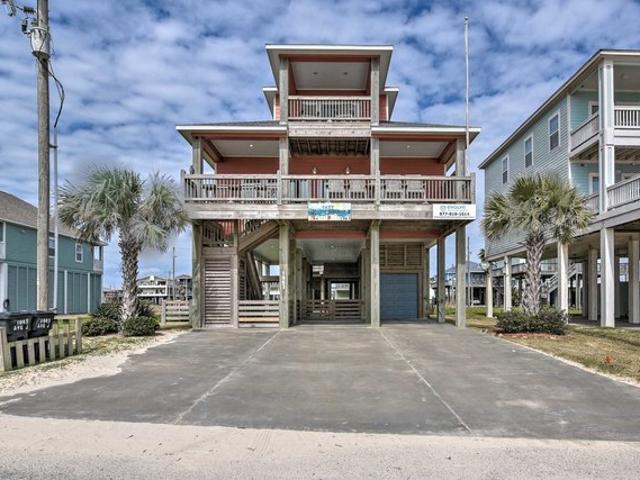 1963 Ave J, Port Bolivar, TX 77650