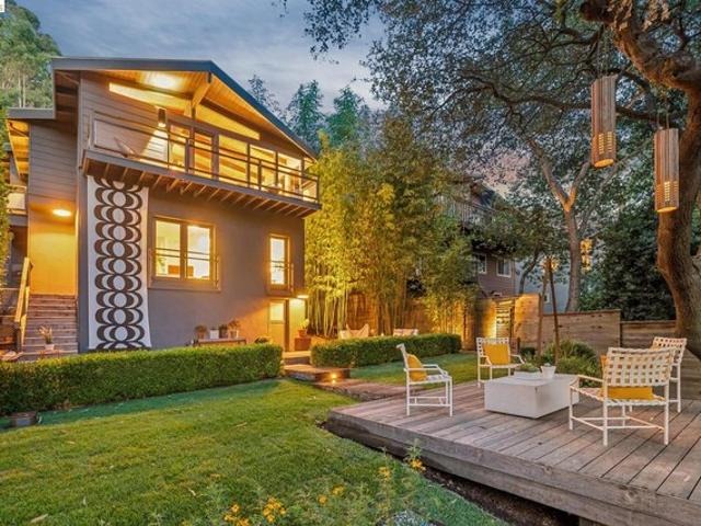1963 Arrowhead Dr, Oakland, CA 94611