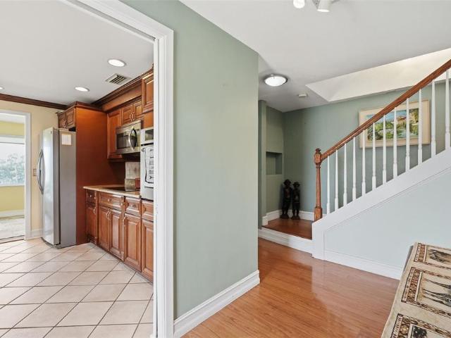 1963 Edgewater Dr, Clearwater, FL 33755 | MLS #TB8518