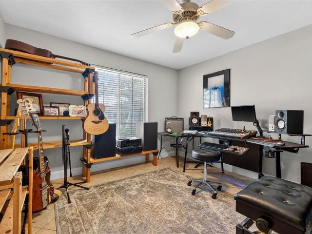 1963 Tanglewood Dr NE, St. Petersburg, FL 33702 | MLS #TB8453