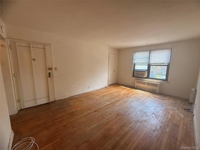 196 1 th Avenue, Unit 2