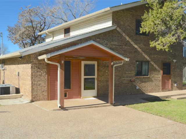 196 Crowfoot Ln, Whitney, TX 76692 | MLS #21237 | Compass