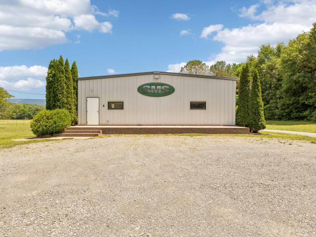 196 Cutting Edge Lane
