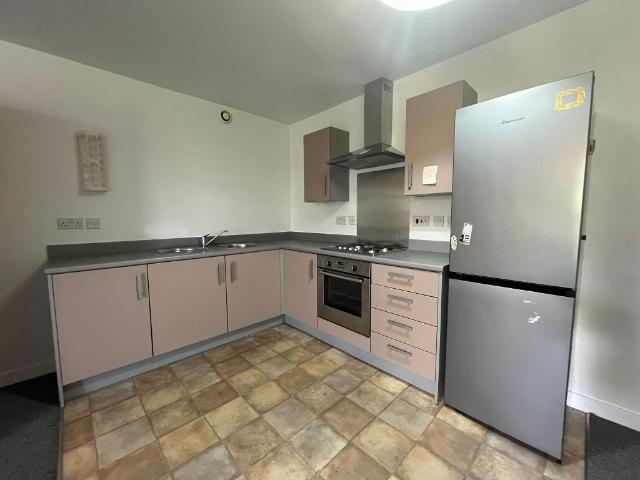 196 Altrincham Road, Manchester M22, 2 bed detached house to rent, £995 pcm | PrimeLocation