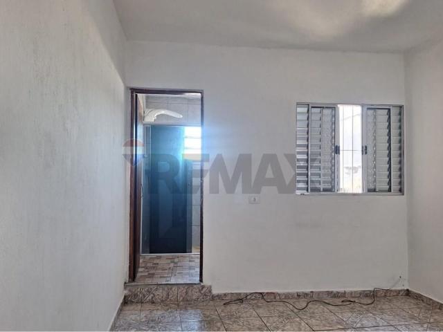 196 Área Útil Casa Alugar, 3 Dormitórios localizado em Brasilândia, São Paulo, São Paulo, 02848020 | Brasil