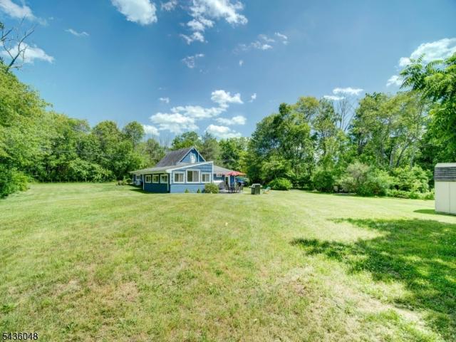 196 Bartley Rd