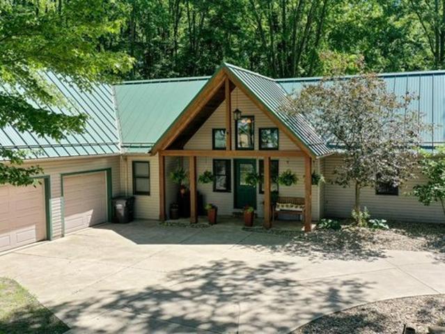 196 Greenwich East Townline Rd N, New London, OH 44851
