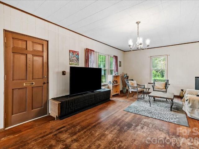 196 E French Broad Street