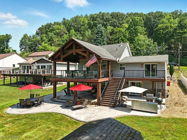196 E Mohawk Drive
