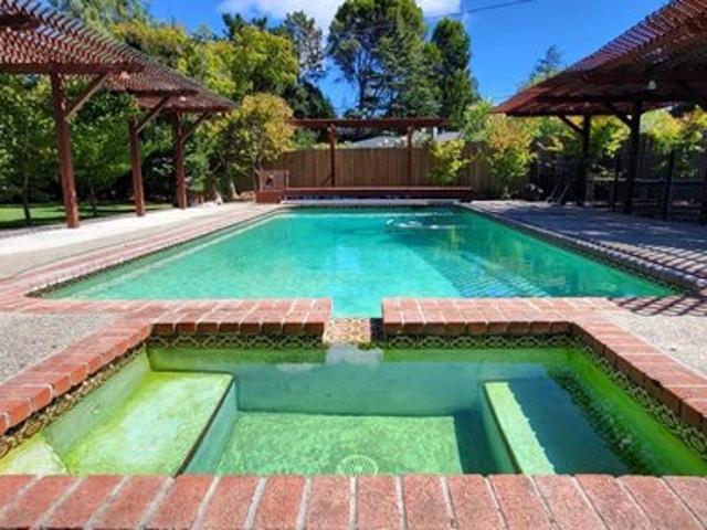196 Encinal Ave, Atherton, CA 94027