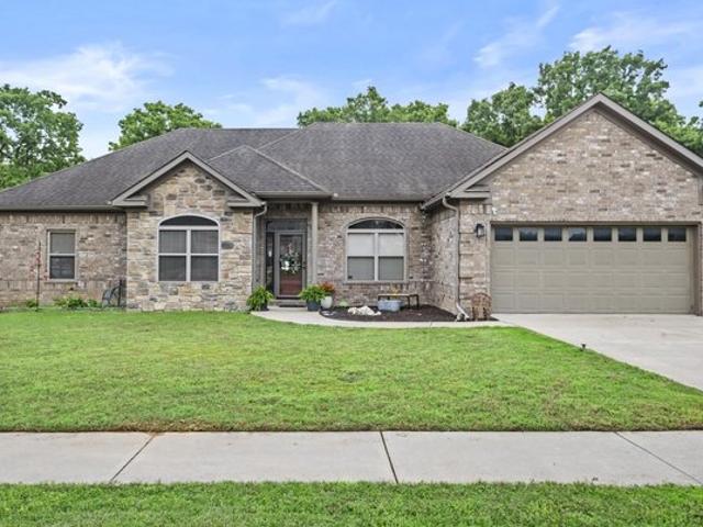 196 Forest Oak Dr, Jacksonville, AR 72076