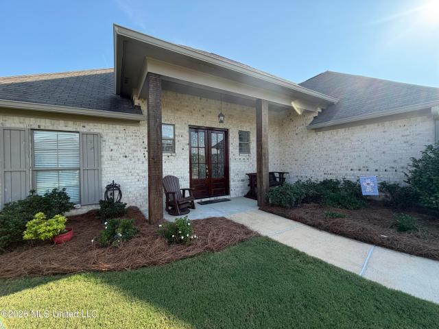 196 Falls Crossing