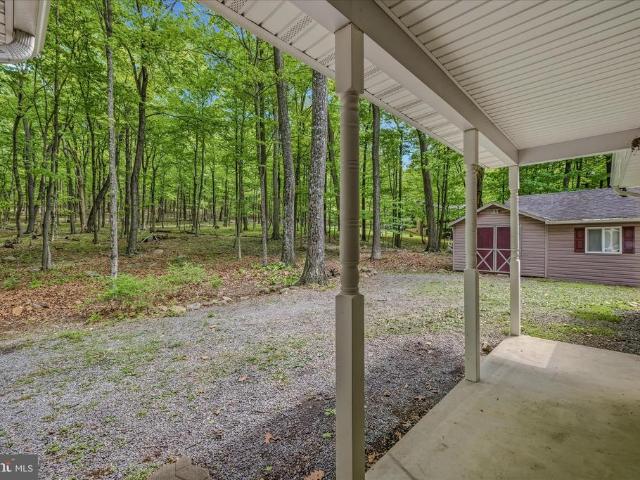 196 Flagstone Lane