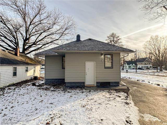 196 Maywood Drive