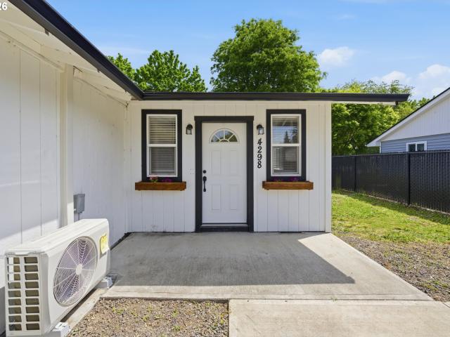 196 manbrin dr n