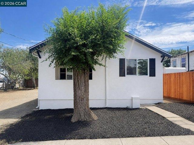 196 N Bella Monte Ave, Bay Point, CA 94565