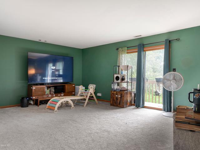 196 saenz lane # d
