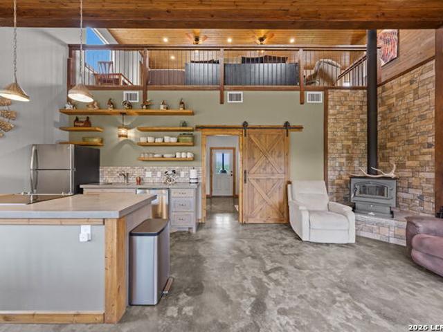 196 Scenic Hills Rd