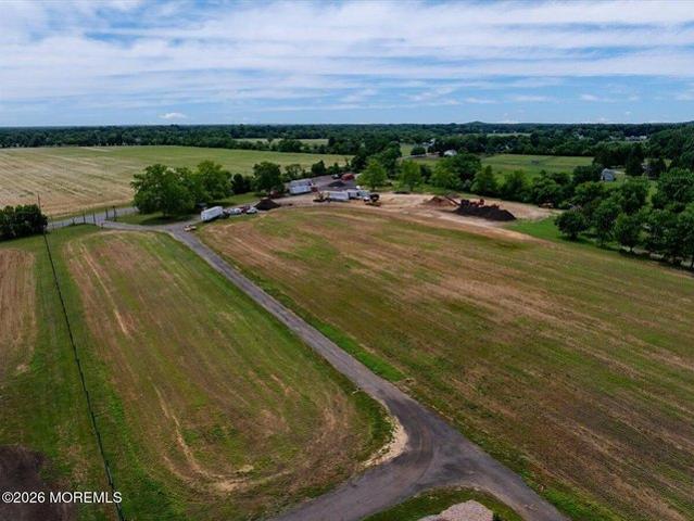 196 Stagecoach Rd, Millstone, NJ 08510