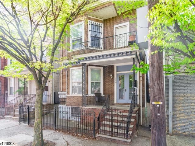 196 Sussex Ave