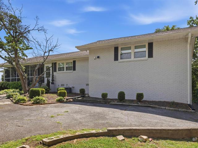 196 Raines Road