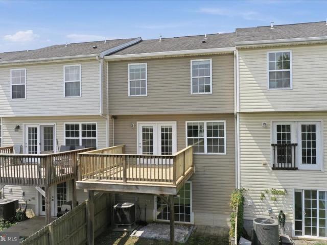 196 Topaz Lane