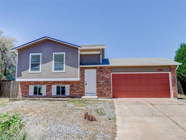 19743 E Oxford Dr, Aurora, CO 80013