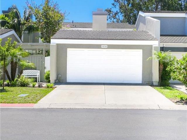 19742 Oceanaire Cir, Huntington Beach, CA 92648
