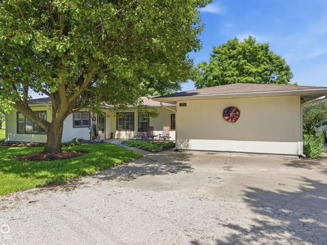 1974 N Knightstown Rd, Shelbyville, IN 46176