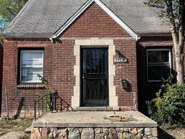 19753 Westphalia St, Detroit, MI 48205
