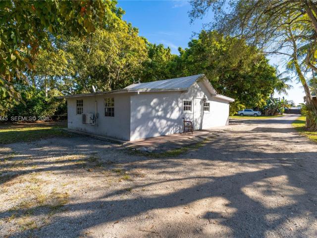 19750 SW 136th St, Miami, FL 33196 | MLS #A11940