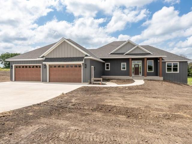 19758 Jennady Ave, Jordan, MN 55352