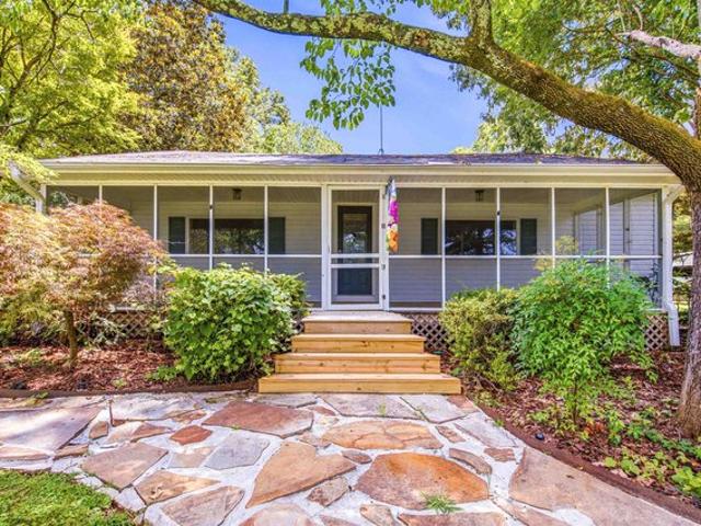 19758 Riverside St, Athens, AL 35611