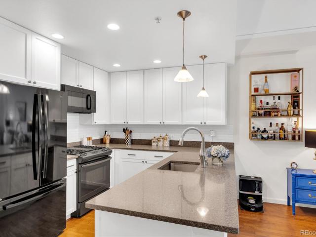 1975 N Grant Street # 325
