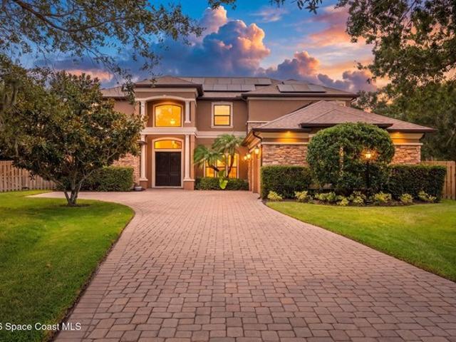 1975 Botanica Cir, Melbourne, FL 32904