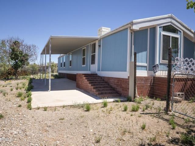 1975 E Cortez Dr, Tombstone, AZ 85638