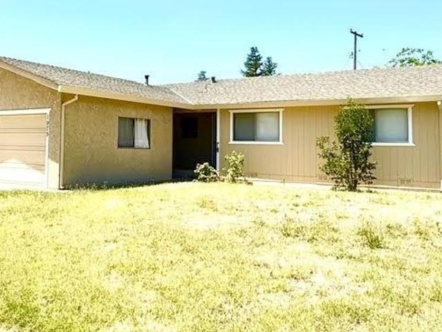 1975 Rohrer Dr, Turlock, CA 95382
