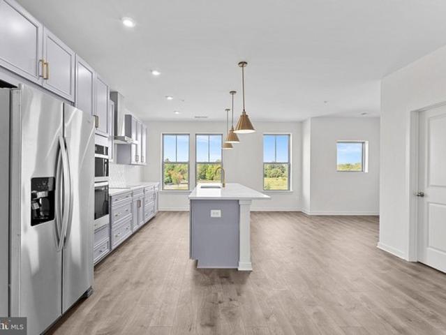 19761 Sepia Sq, Ashburn, VA 20147