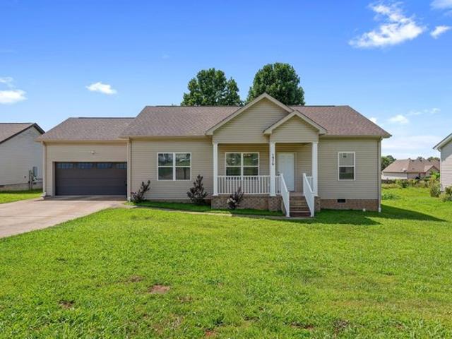 1976 Normandy Dr, Columbia, TN 38401