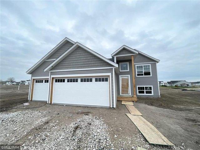19773 Ely Ave N, Forest Lake, MN 55025