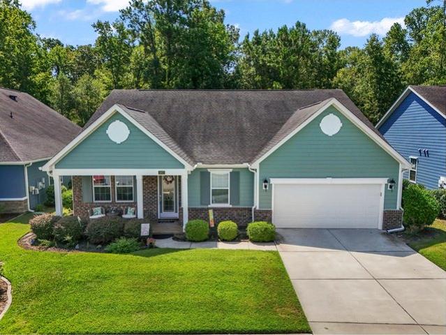 1977 Oxford St, Myrtle Beach, SC 29577