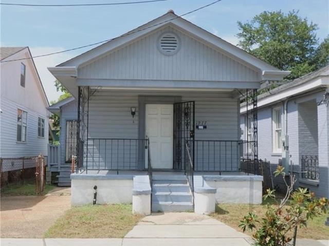 1977 Law St, New Orleans, LA 70119