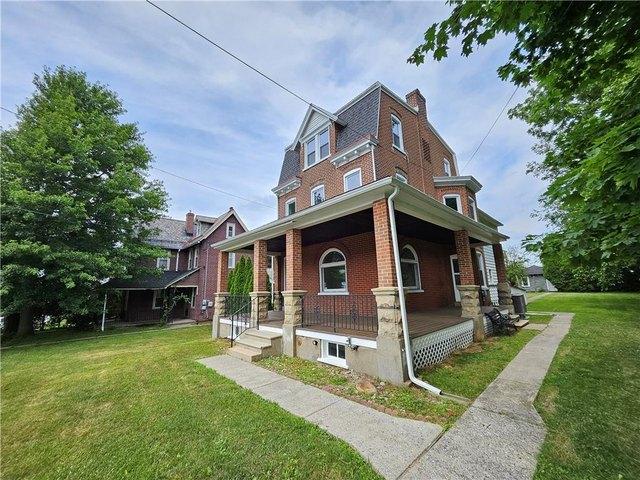 1977 S 5th St, Allentown, PA 18103