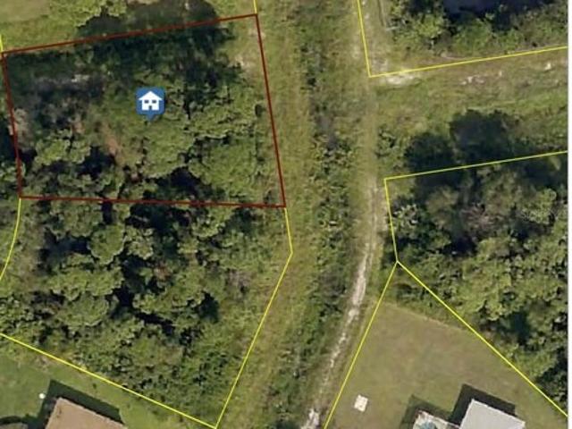 1977 Sandia Rd SE, Palm Bay, FL 32909