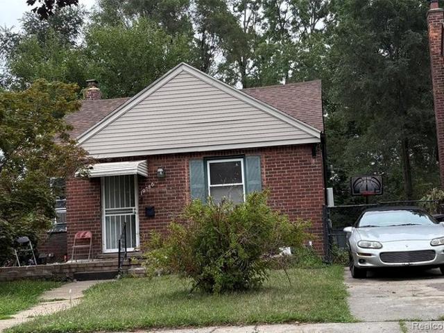 19786 Pennington Dr, Detroit, MI 48221