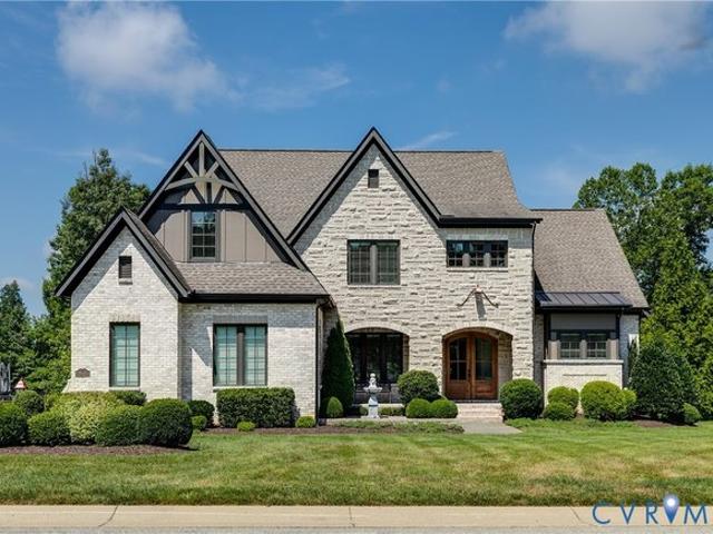 1978 Farnborough Dr, Midlothian, VA 23112