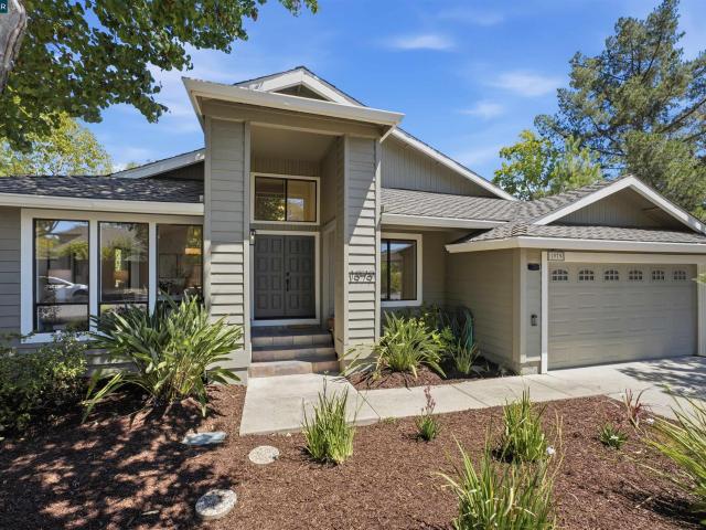 1979 charmstone court