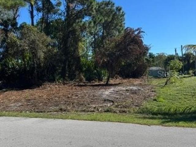 1979 Sandia Rd SE, Palm Bay, FL 32909