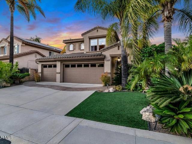 1979 Seabreeze St, Thousand Oaks, CA 91320
