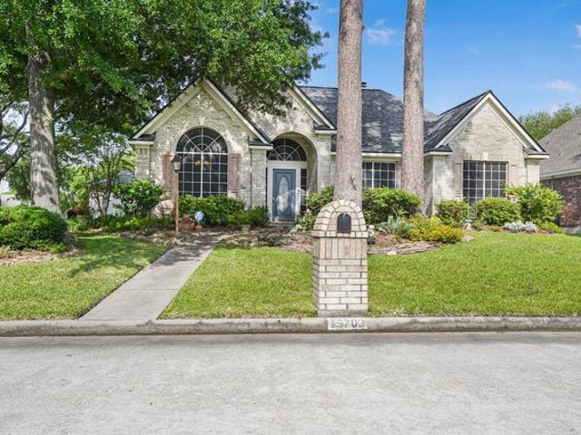 19703 Clear Glen Dr, Humble, TX 77346